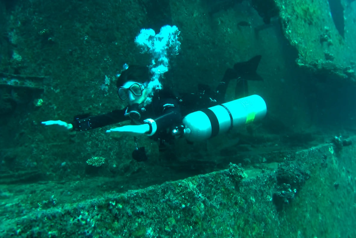 Sidemount Diver - Just Diving Mauritius